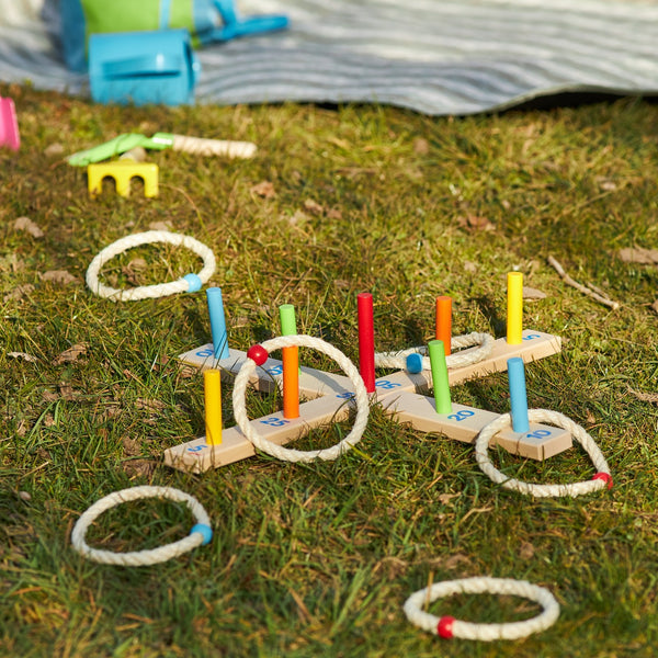 Hoopla game with 6 rings - Goki America